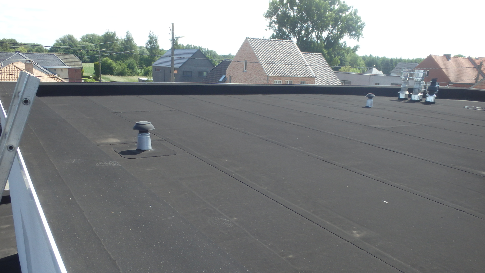 Resitrix EPDM plat dak nieuwbouw te Heist-op-den-Berg